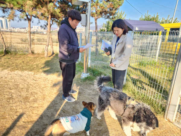 ‘반려인이라면 펫티켓 동참해요’